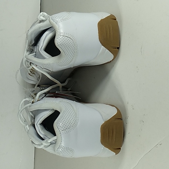 Lugz | Shoes | New Lugz White And Gold Men Size 9 Walking Sneakers ...